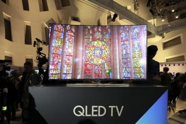 What is QLED Display and How Does it Differ From OLED? | Beebom