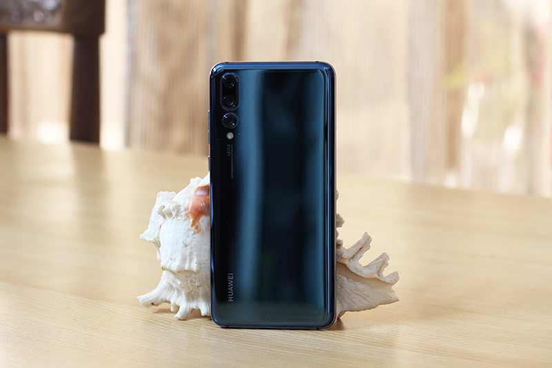 Huawei P20 Pro Review: Triple the Camera, Triple the Appeal | Beebom
