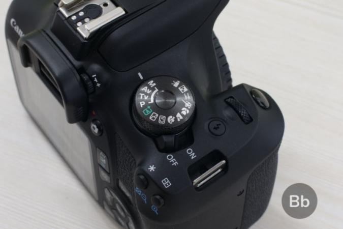 Canon EOS 1500D Review: The Perfect Beginner's DSLR? | Beebom