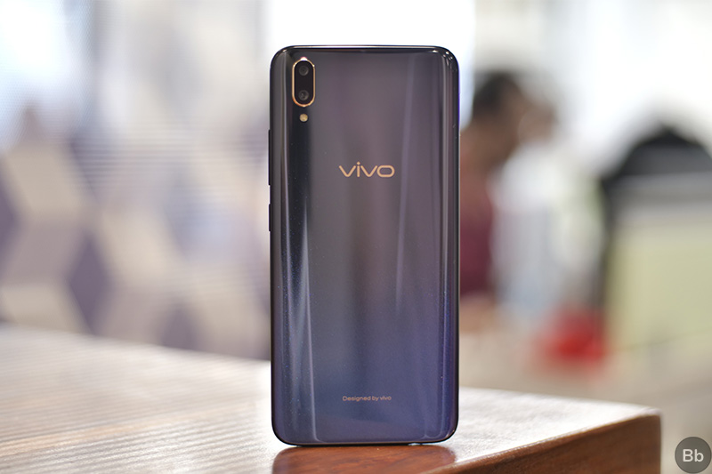 Vivo V11 Pro Review: Bringing Innovation to the Masses | Beebom