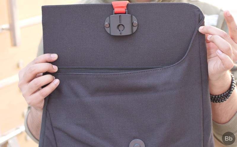 OnePlus Explorer Backpack Review: One for the Fanboys | Beebom