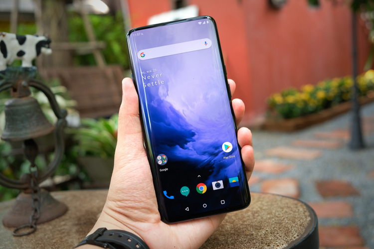 OnePlus Phones To Soon Get Always-on Display Feature | Beebom