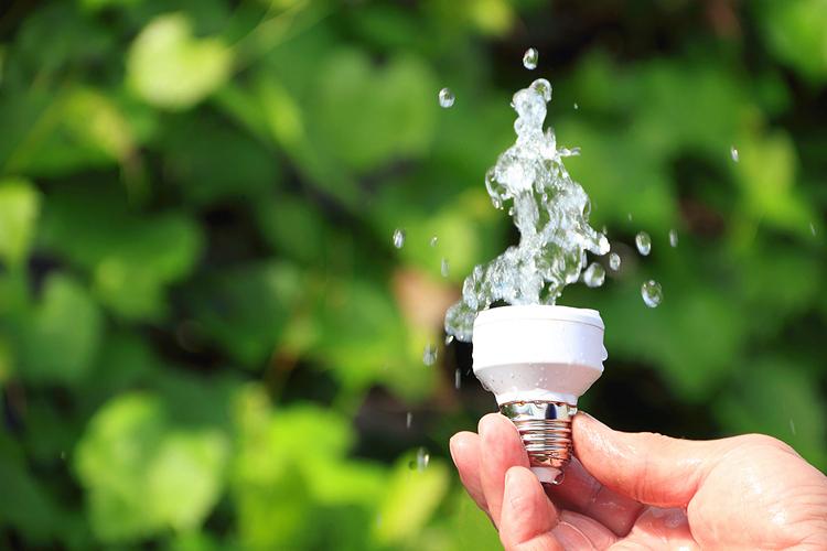 IIT Guwahati Researchers Develop Materials to Generate Power from Water ...