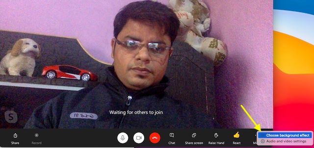 How to Set a Custom Background on Skype Video Calls | Beebom