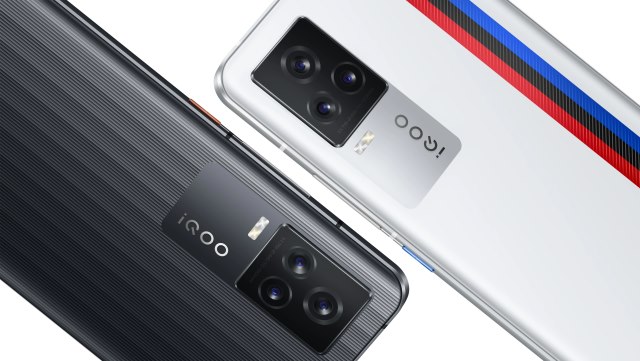 iQOO 7 with 120Hz Display, Snapdragon 888 & 120W Fast-Charging Launched ...