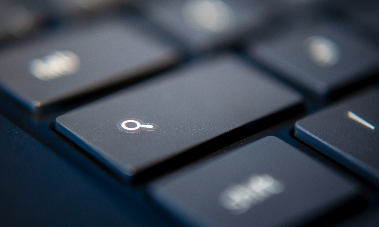 What is Verified Access on a Chromebook (2022) | Beebom