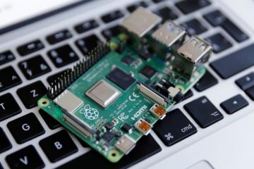 How to Make a Wireless Android Auto Dongle for Your Car Using Raspberry ...