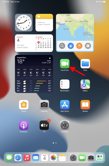 What Is Apple's Center Stage Feature and How to Enable It | Beebom