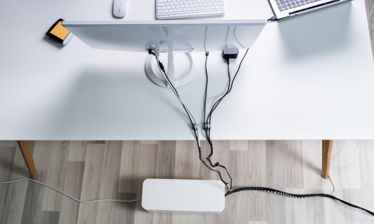 How to Fix Screen Flickering in Windows 11 | Beebom