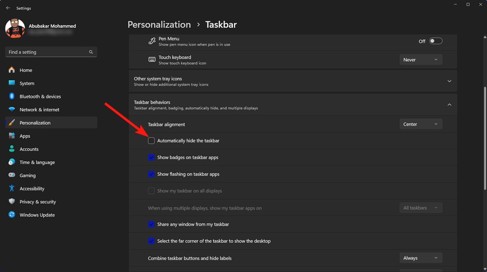 How to Hide Taskbar on Windows 11 | Beebom