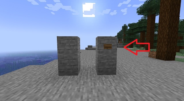 How to Make a Redstone Door in Minecraft [4 Methods] | Beebom