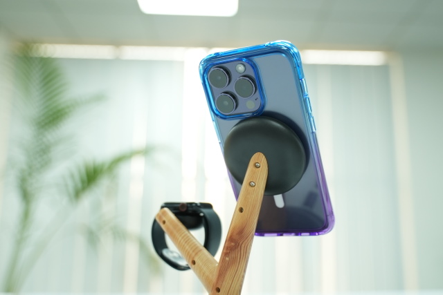 Mkeke's iPhone 14 Pro Magnetic Cases Bring the Power of Magsafe | Beebom