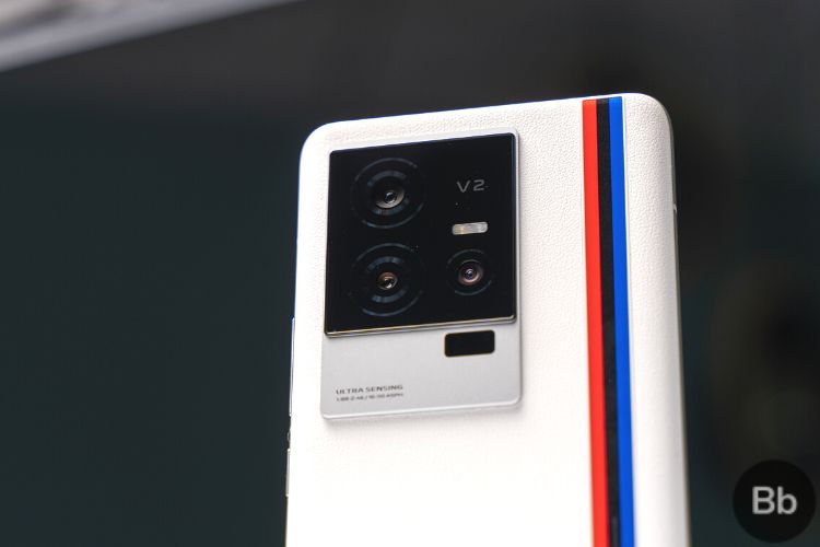 iQOO 11 5G Is the First Snapdragon 8 Gen 2 Phone in India | Beebom