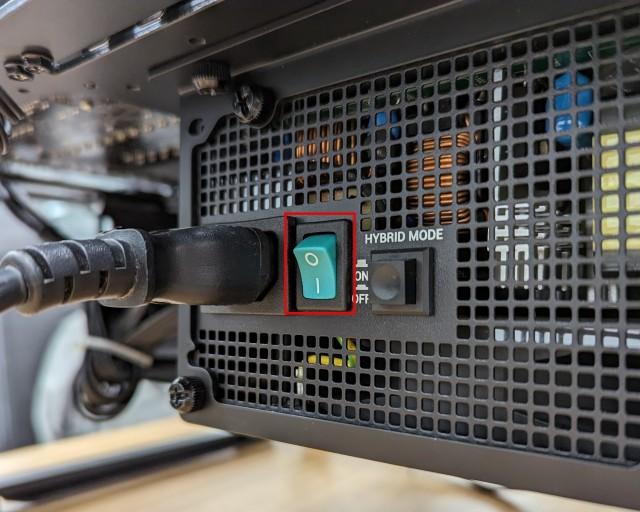 How to Install a Power Supply (PSU) in Your PC (2024) | Beebom