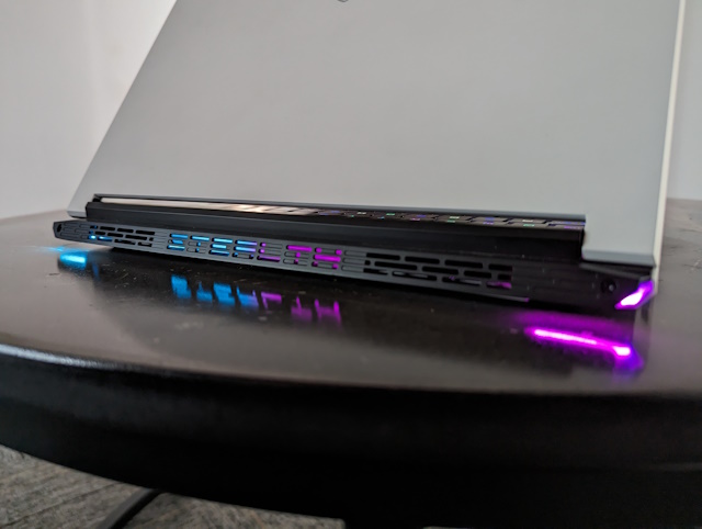 MSI Stealth 14 Studio A13V Review: Compact Powerhouse | Beebom