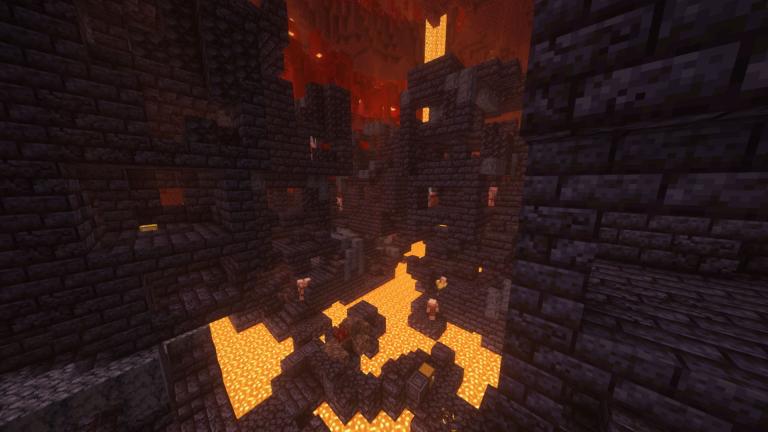 Minecraft: How to Get and Duplicate Netherite Upgrade Smithing Template ...