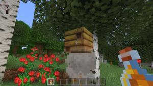 How to Get Honey from a Beehive in Minecraft | Beebom