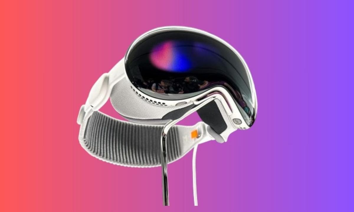 A Cheaper Vision Pro Is in the Works at Apple Along with AR Glasses ...