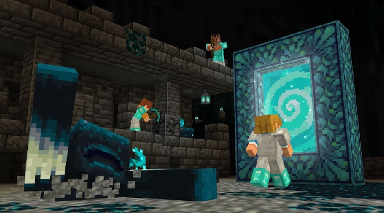 8 Best Minecraft Bedrock Add-Ons You Must Use (2024) | Beebom