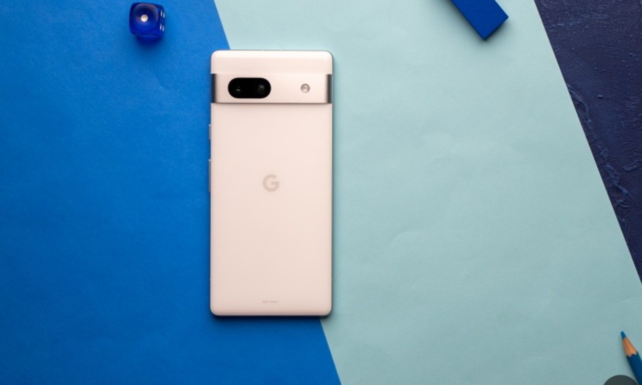 Google Addresses Pixel 7a Battery Swelling with a Free Repair Program ...