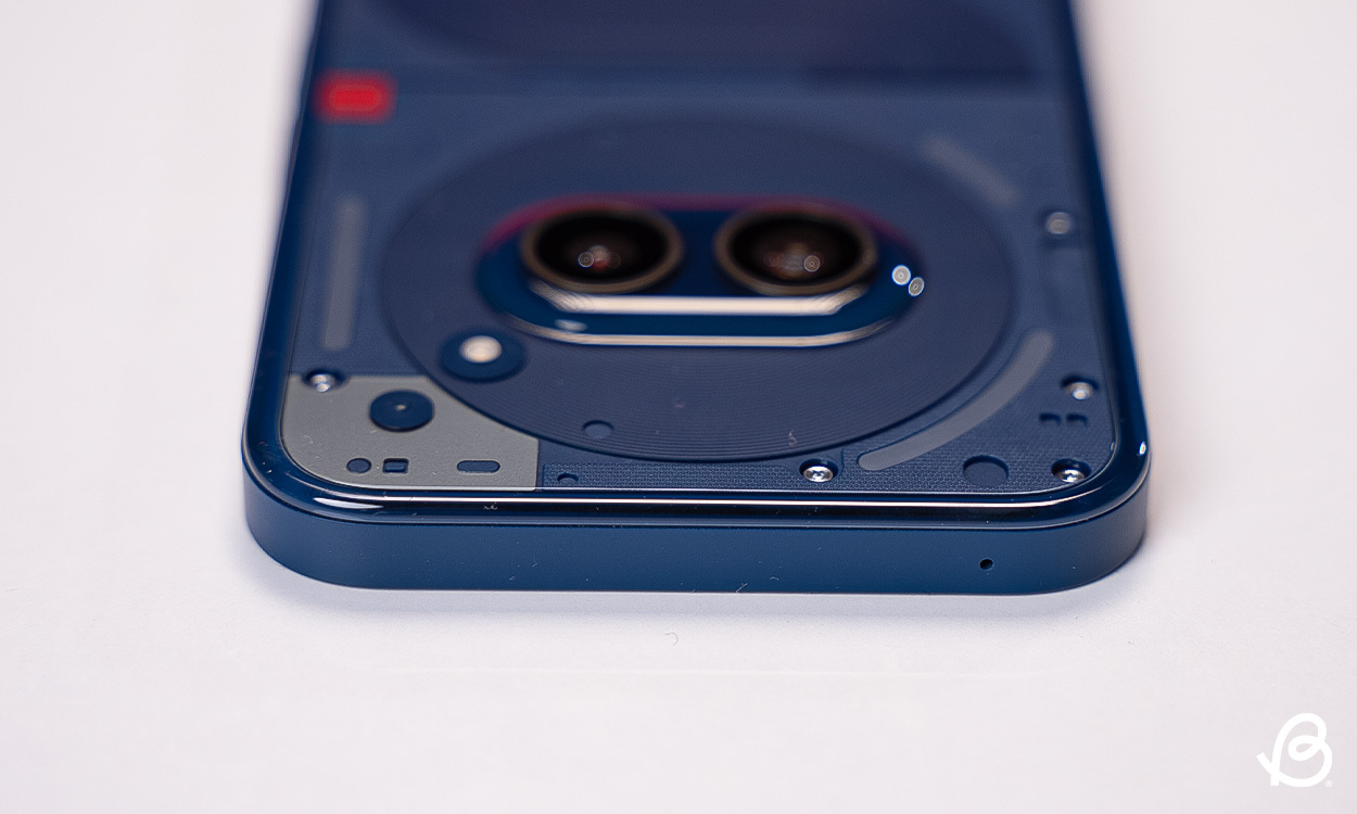 Nothing Phone (2a) Blue Edition Is Here: The BEST Color Option? | Beebom