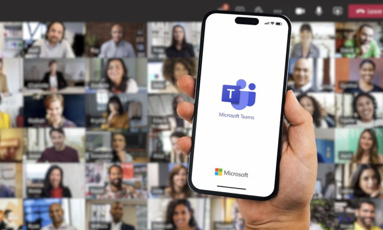 How to Create Memes on Microsoft Teams in 2021 | Beebom