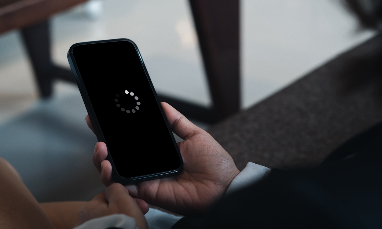 6 Signs to Know If Your Phone Is Hacked | Beebom