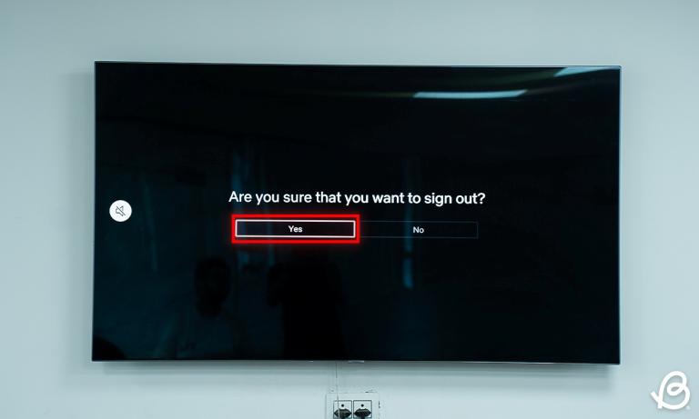 How to Log Out of Netflix on Smart TV | Beebom