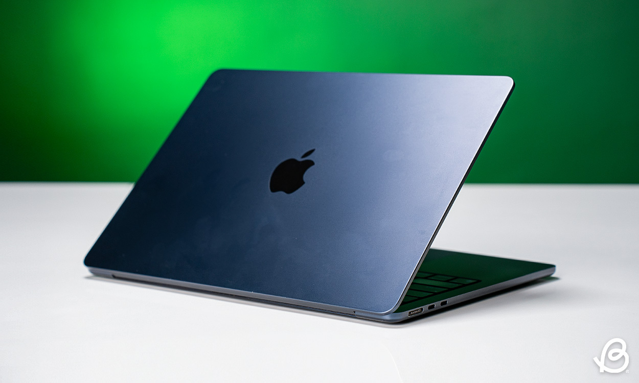 MacBook Air vs MacBook Pro: Which One Should You Buy? | Beebom