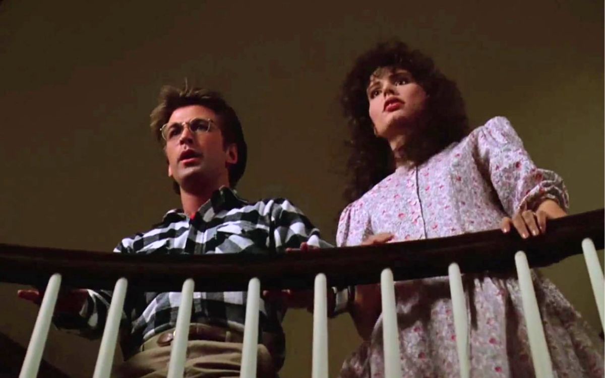 Why Geena Davis & Alec Baldwin Are Not in Beetlejuice 2? | Beebom