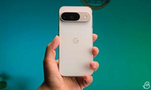 10 Best Small Phones You Can Buy in 2025 | Beebom
