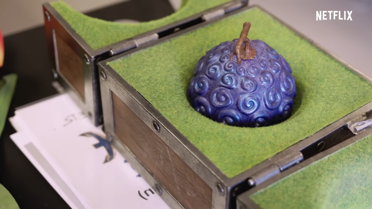 All the Easter Eggs and Cool Details in One Piece Season 2 Set Tour ...