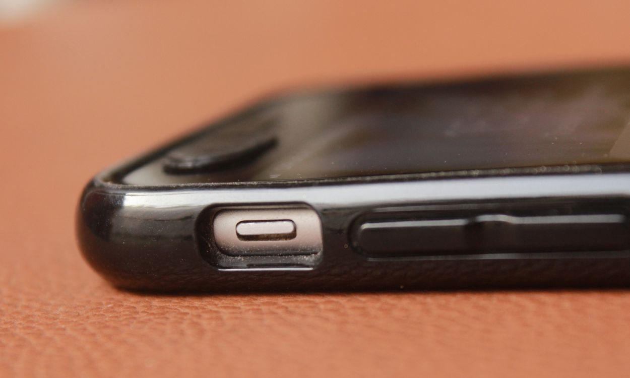 iPhone 16 Marks the Death of This Iconic iPhone Feature | Beebom