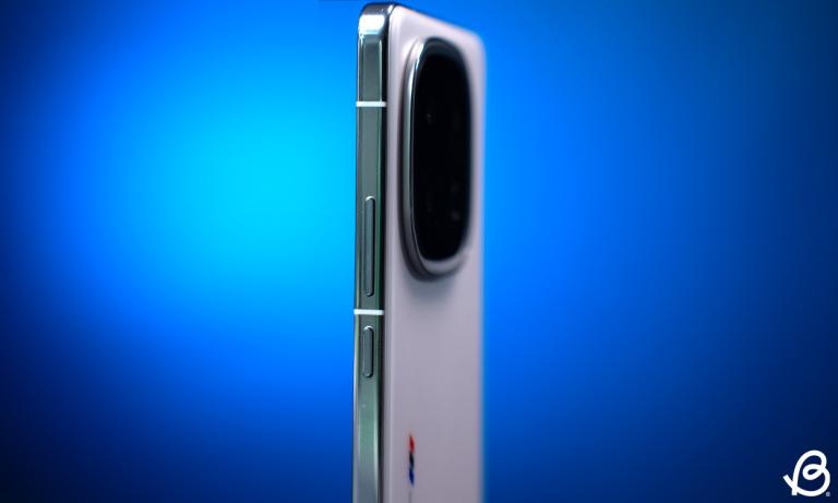 iQOO 13 Review: Exceptionally Elite Experience | Beebom