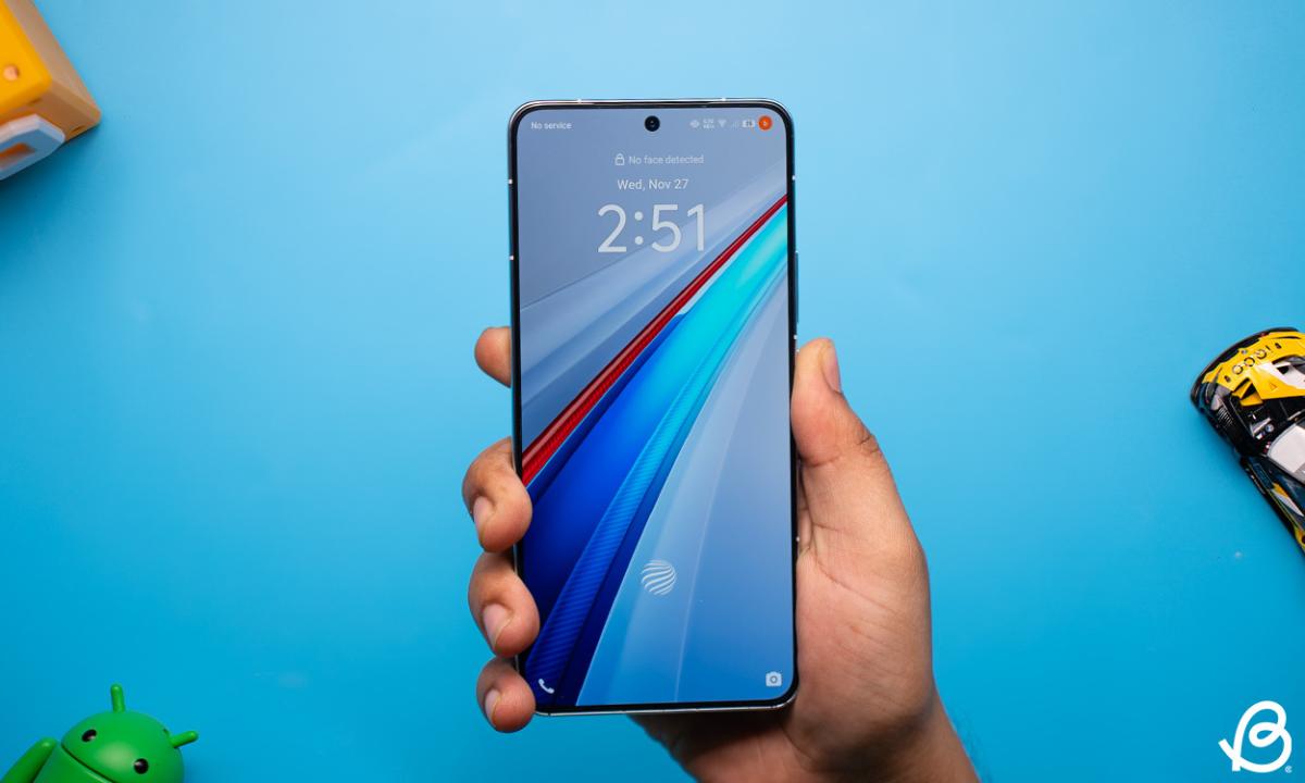 iQOO 13 Review: Exceptionally Elite Experience | Beebom