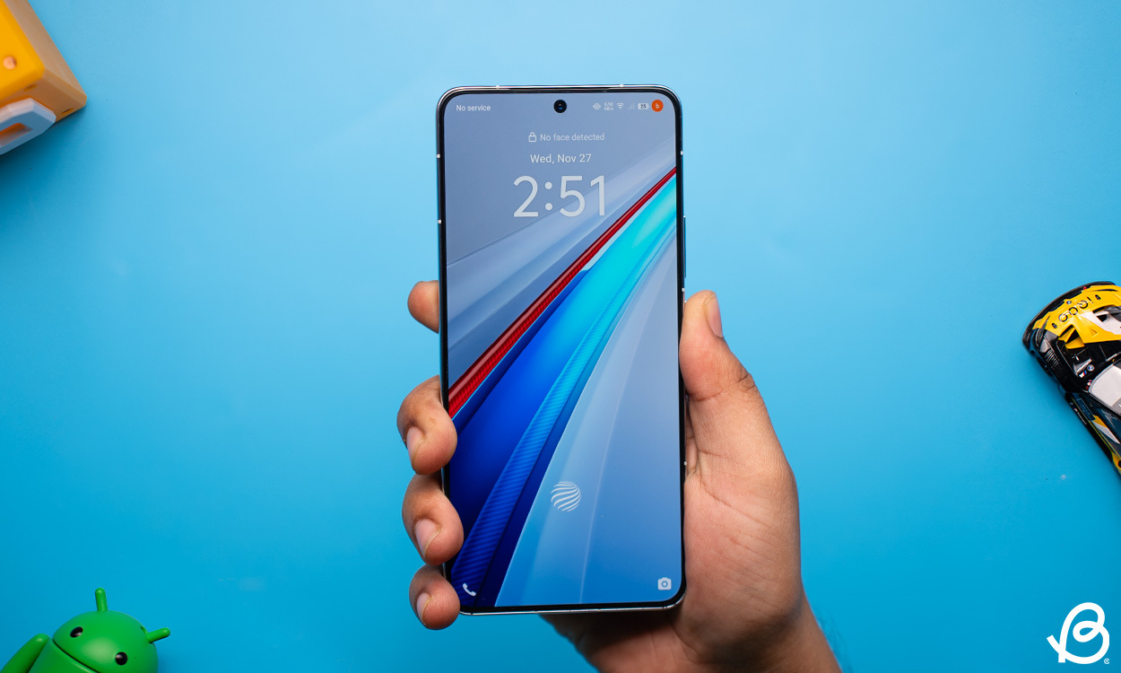 iQOO 13 Review: Exceptionally Elite Experience | Beebom