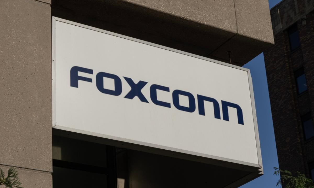 FoxBrain AI Model Unveiled by Foxconn, Built in Just Four Weeks | Beebom