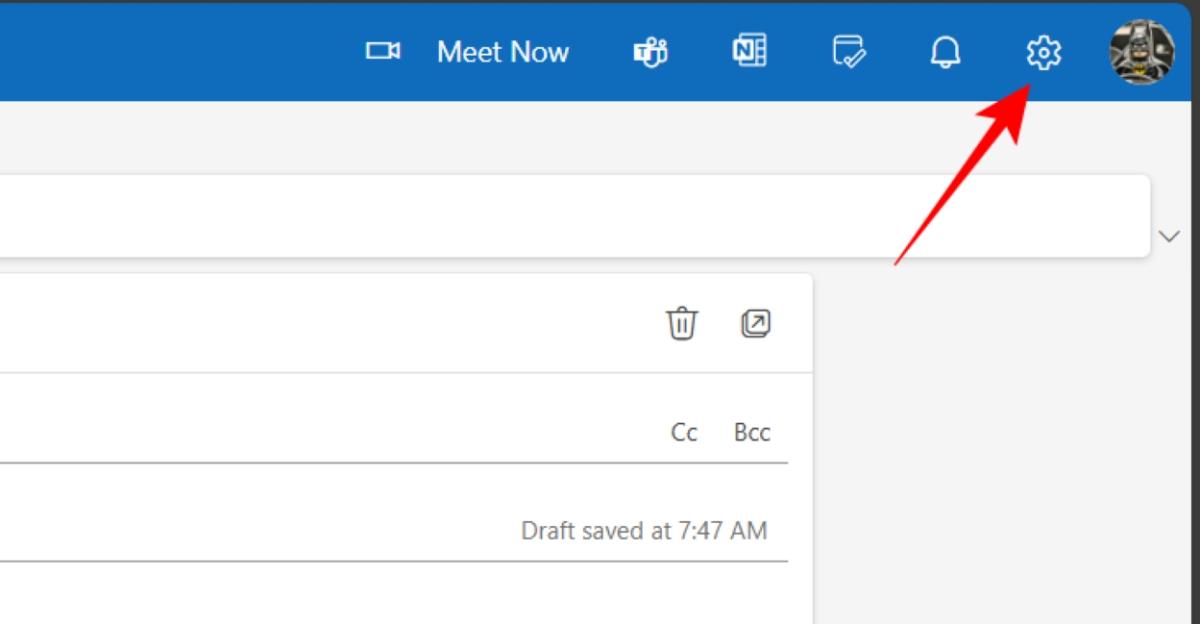 How to Add and Change Signature in Outlook | Beebom