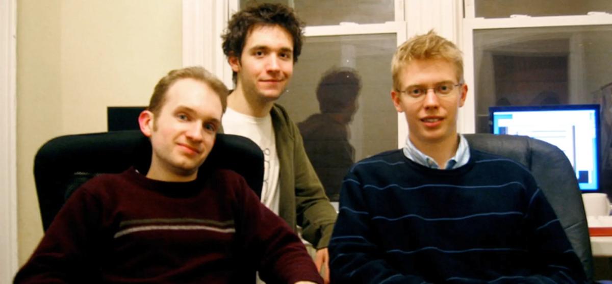 Reddit at 20: Remembering the Digital Mosaic That Was r/Place | Beebom