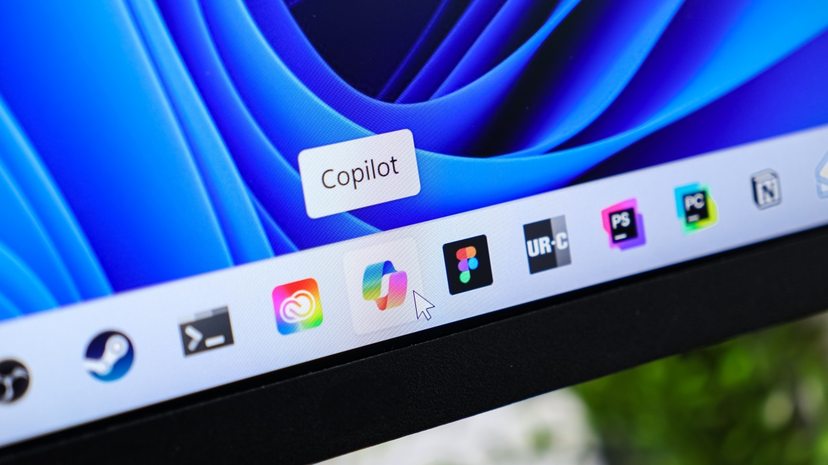 Windows 11 Adds Another Button to Trick You Into Using Copilot | Beebom